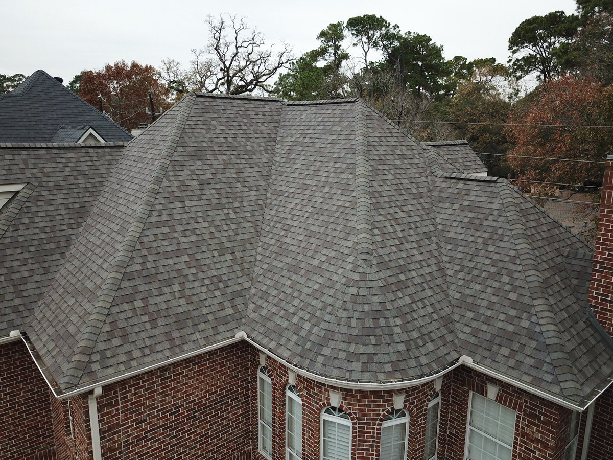Landmark® Pro Series Shingles - Roofing Materials